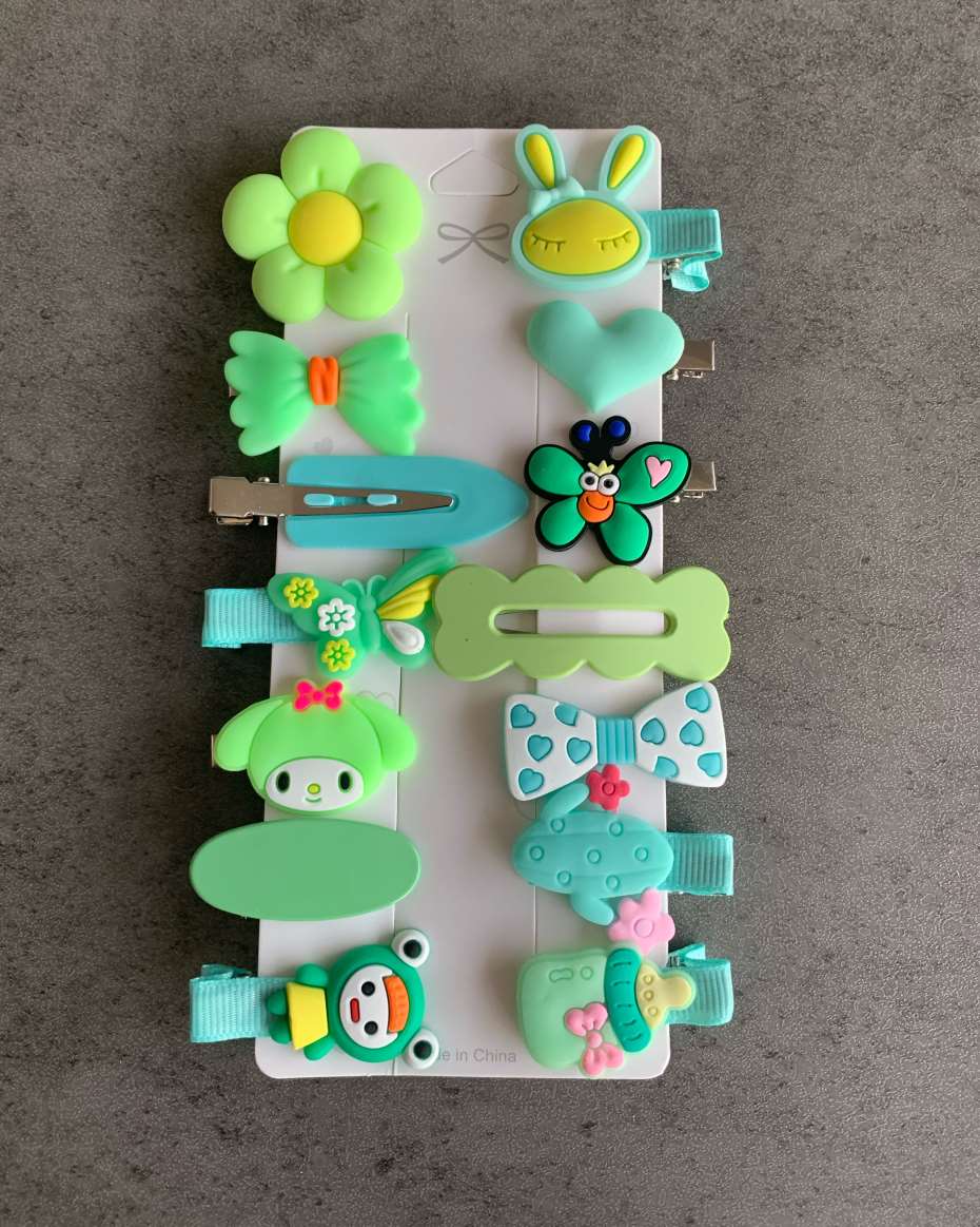 GIRL CHARACTER HAIR CLIPS (14PCS) GREEN - OURSHOEPLUG